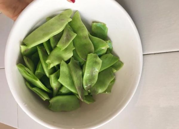 豆角炖肉需要多长时间_豆角炖肉多久能熟-第2张图片-山城妙识