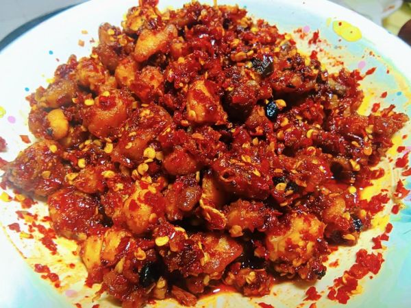 辣子鸡怎么做简单又好吃_家常辣子鸡最正宗做法-第2张图片-山城妙识