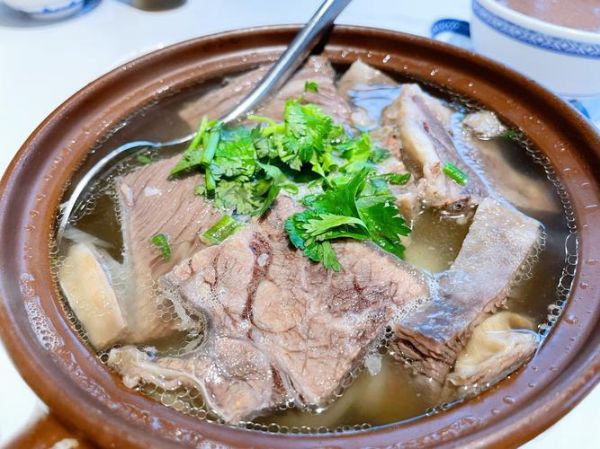 清汤牛肉的做法及配料_清汤牛肉怎么做好吃又嫩-第2张图片-山城妙识 清汤牛肉的做法及配料_清汤牛肉怎么做好吃又嫩-第2张图片-山城妙识