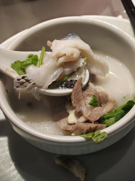 鱼咬羊火锅好吃吗_鱼咬羊火锅怎么做-第1张图片-山城妙识