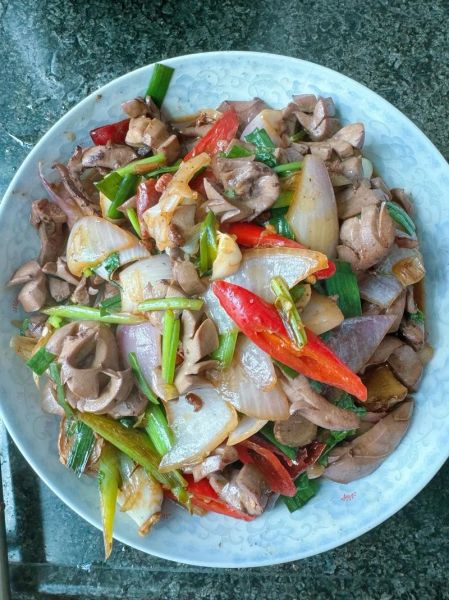 爆炒腰花图片高清_爆炒腰花怎么做才嫩-第1张图片-山城妙识 爆炒腰花图片高清_爆炒腰花怎么做才嫩-第1张图片-山城妙识