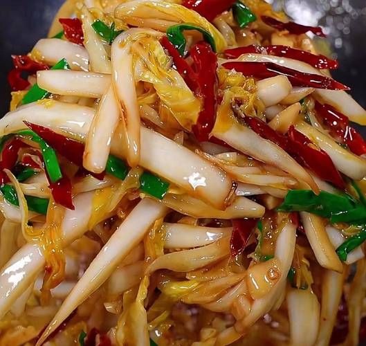 辣子白菜怎么炒好吃_辣子白菜家常做法-第1张图片-山城妙识 辣子白菜怎么炒好吃_辣子白菜家常做法-第1张图片-山城妙识