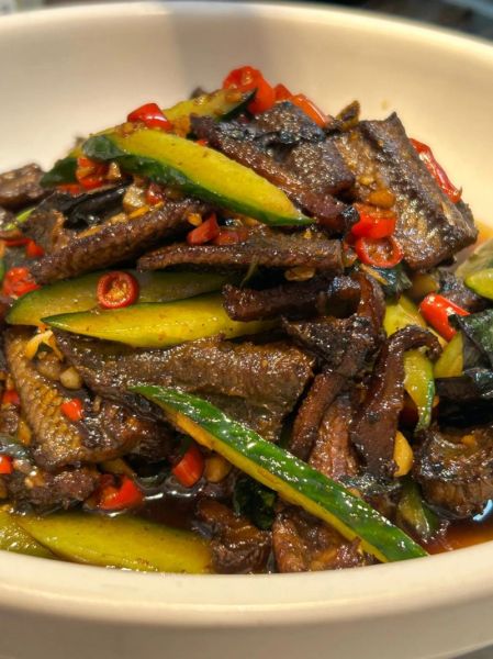 红烧黄鳝鱼怎么做好吃_红烧黄鳝鱼最正宗做法-第3张图片-山城妙识 红烧黄鳝鱼怎么做好吃_红烧黄鳝鱼最正宗做法-第3张图片-山城妙识