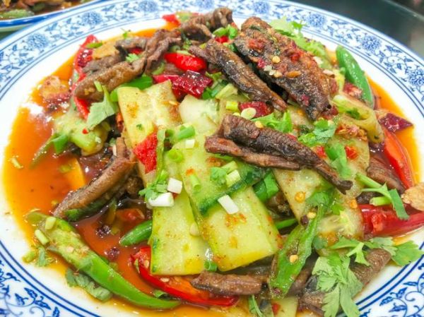 黄鳝段怎么做好吃_黄鳝段的做法大全家常-第1张图片-山城妙识