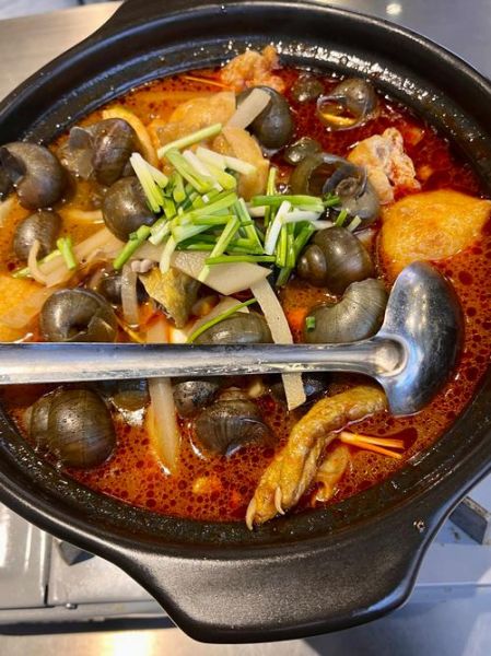 田螺煲怎么做好吃_田螺煲的家常做法-第1张图片-山城妙识