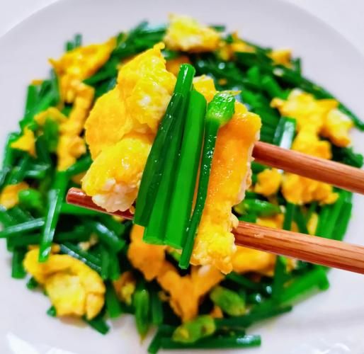 韭菜苔怎么炒好吃_韭菜苔的家常做法大全-第1张图片-山城妙识 韭菜苔怎么炒好吃_韭菜苔的家常做法大全-第1张图片-山城妙识