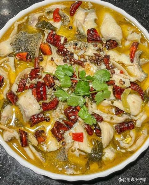 酸菜鱼怎么做才好吃_正宗川味酸菜鱼的做法视频-第3张图片-山城妙识
