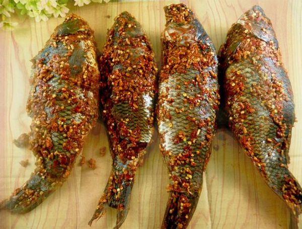 腌鱼放什么调料去腥_腌鱼去腥用哪些香料-第3张图片-山城妙识