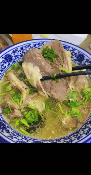 羊肉泡馍怎么做_正宗泡馍汤头秘诀-第3张图片-山城妙识