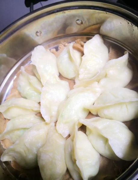 西葫芦鸡蛋蒸饺怎么做_西葫芦鸡蛋蒸饺热量高吗-第1张图片-山城妙识 西葫芦鸡蛋蒸饺怎么做_西葫芦鸡蛋蒸饺热量高吗-第1张图片-山城妙识