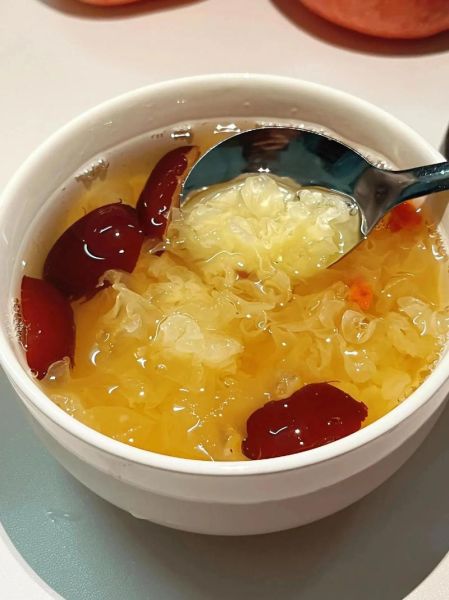 银耳红枣八宝粥怎么做_银耳红枣八宝粥需要泡多久-第1张图片-山城妙识