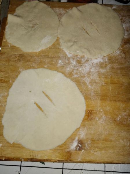 干烙饼怎么做_干烙饼的家常做法-第3张图片-山城妙识