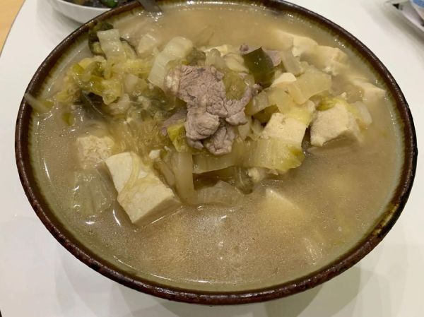 酸菜炖粉条冻豆腐怎么做_酸菜炖粉条冻豆腐的家常做法-第2张图片-山城妙识