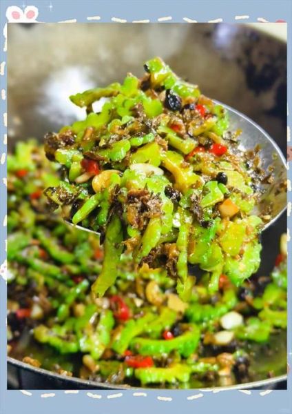 苦瓜怎么吃好吃_苦瓜怎么做不苦又下饭-第2张图片-山城妙识 苦瓜怎么吃好吃_苦瓜怎么做不苦又下饭-第2张图片-山城妙识