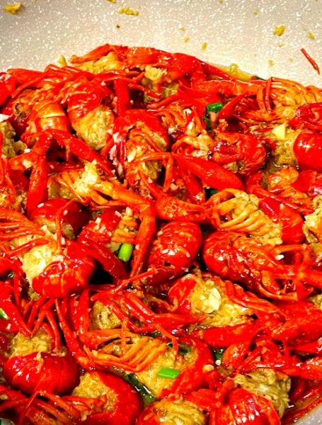 蒜蓉龙虾图片大全大图_蒜蓉龙虾怎么做最好吃-第1张图片-山城妙识 蒜蓉龙虾图片大全大图_蒜蓉龙虾怎么做最好吃-第1张图片-山城妙识