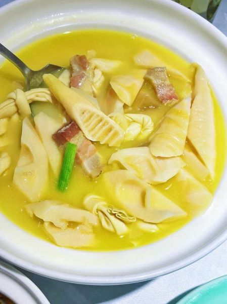 咸肉冬笋汤怎么做_咸肉冬笋汤的家常做法-第2张图片-山城妙识