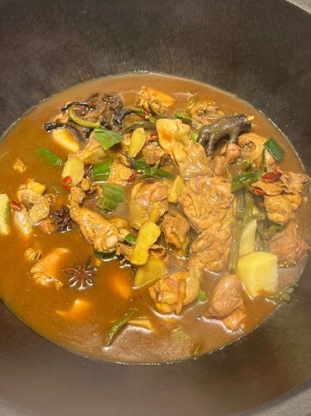 怎么炖鸡好吃又入味_炖鸡不入味怎么办-第1张图片-山城妙识