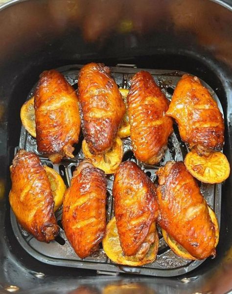 蜜汁鸡翅膀怎么做_蜜汁鸡翅腌制多久才入味-第1张图片-山城妙识