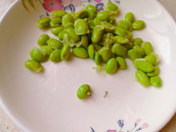 青豆发芽了还能不能吃_吃了会不会中毒-第2张图片-山城妙识