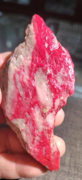 鸡血石原石怎么辨别_鸡血石原石真假鉴别方法-第3张图片-山城妙识 鸡血石原石怎么辨别_鸡血石原石真假鉴别方法-第3张图片-山城妙识