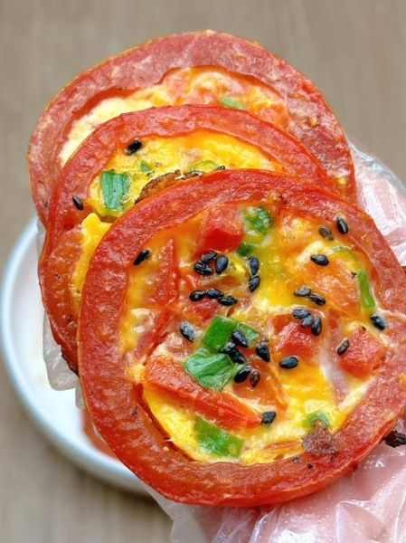 西红柿鸡蛋卷饼怎么做_卷饼不破皮技巧-第2张图片-山城妙识 西红柿鸡蛋卷饼怎么做_卷饼不破皮技巧-第2张图片-山城妙识