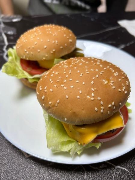 怎么做汉堡包_汉堡包需要哪些材料-第2张图片-山城妙识