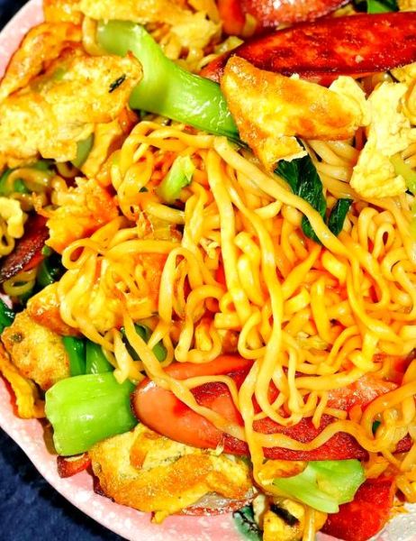 火腿肠面条怎么煮好吃_火腿肠炒面技巧-第3张图片-山城妙识