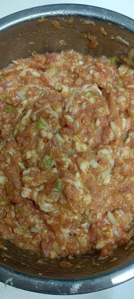 馄饨馅怎么调才鲜嫩_馄饨馅做法大全-第3张图片-山城妙识