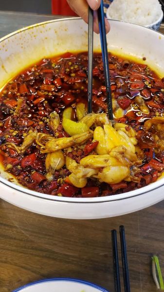 馋嘴蛙怎么做_馋嘴蛙是哪里的菜-第3张图片-山城妙识