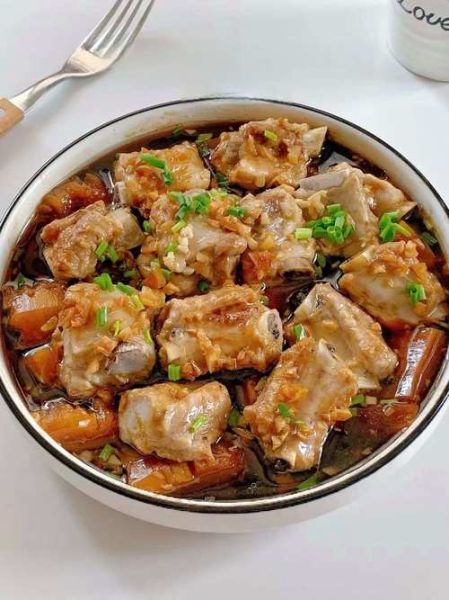 蒜香蒸排骨怎么做_蒸排骨蒜香浓郁秘诀-第2张图片-山城妙识