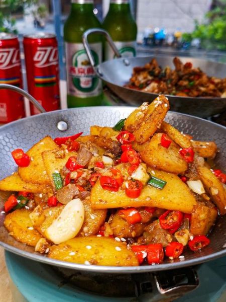 干锅土豆怎么做_家常干锅土豆片做法-第2张图片-山城妙识