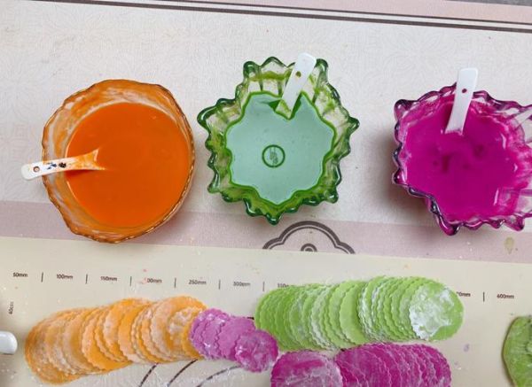 蔬菜饺子皮怎么做_彩色饺子皮配方-第3张图片-山城妙识