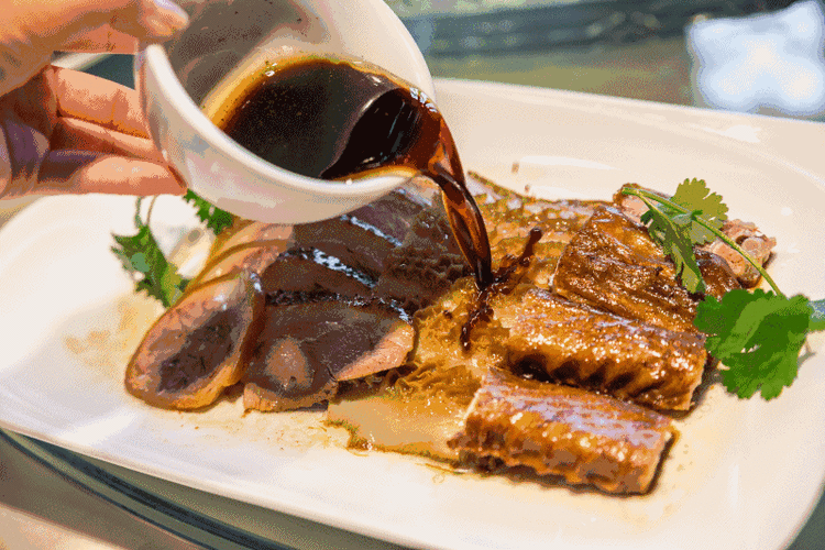 龙虾盖浇饭吃死人_中毒原因-第2张图片-山城妙识 龙虾盖浇饭吃死人_中毒原因-第2张图片-山城妙识