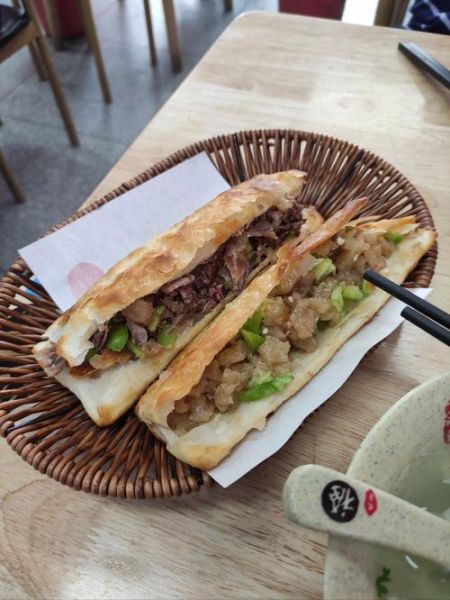 红烧驴肉怎么做_红烧驴肉的家常做法-第1张图片-山城妙识 红烧驴肉怎么做_红烧驴肉的家常做法-第1张图片-山城妙识