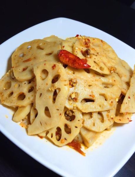 闷藕片的家常做法_凉拌闷藕片怎么做-第1张图片-山城妙识