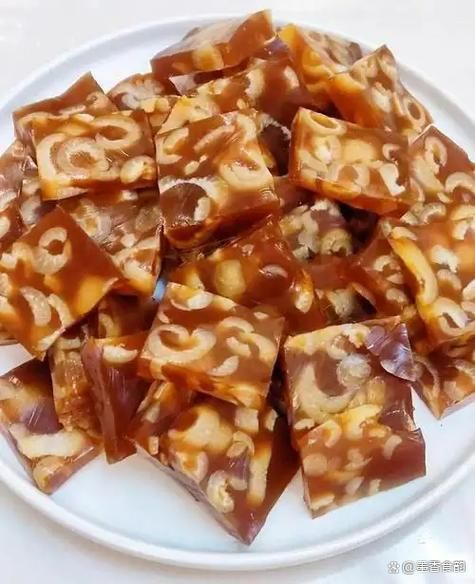 肉皮冻怎么做_肉皮冻制作视频教程-第3张图片-山城妙识