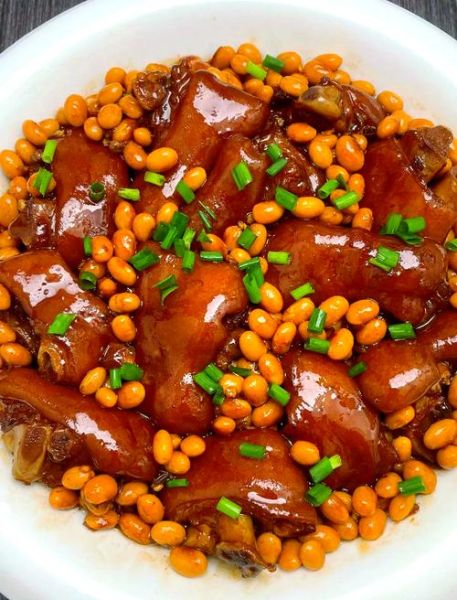 黄豆红烧肉怎么做_黄豆红烧肉的家常做法-第1张图片-山城妙识 黄豆红烧肉怎么做_黄豆红烧肉的家常做法-第1张图片-山城妙识