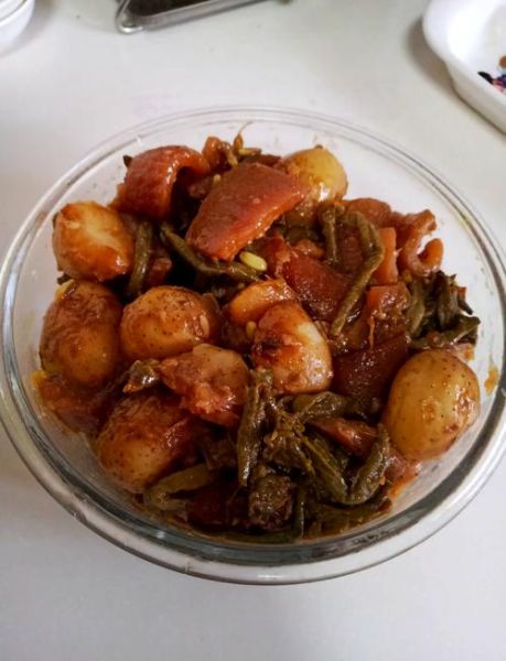 腌制小土豆咸菜的做法_小土豆咸菜怎么保存-第1张图片-山城妙识 腌制小土豆咸菜的做法_小土豆咸菜怎么保存-第1张图片-山城妙识