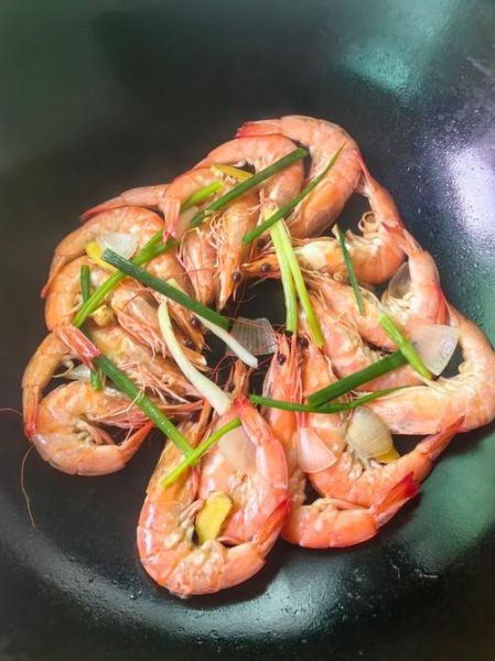 白对虾怎么做好吃_白对虾家常做法-第1张图片-山城妙识