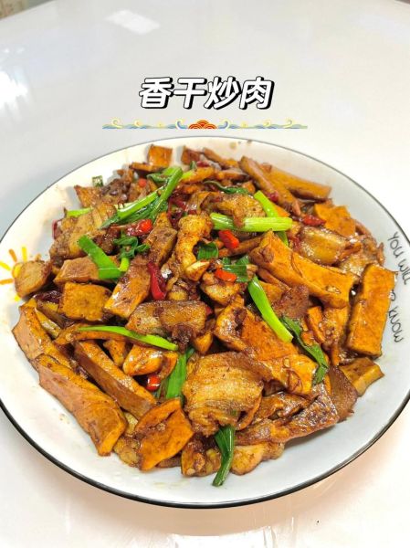 湖南香干炒肉怎么炒才嫩_香干炒肉先炒肉还是先炒香干-第3张图片-山城妙识