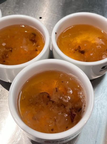 银耳汤过夜还能喝不_银耳汤隔夜有毒吗-第3张图片-山城妙识