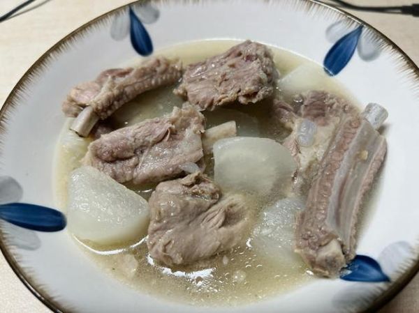 萝卜炖肉怎么做_萝卜炖肉要焯水吗-第1张图片-山城妙识 萝卜炖肉怎么做_萝卜炖肉要焯水吗-第1张图片-山城妙识