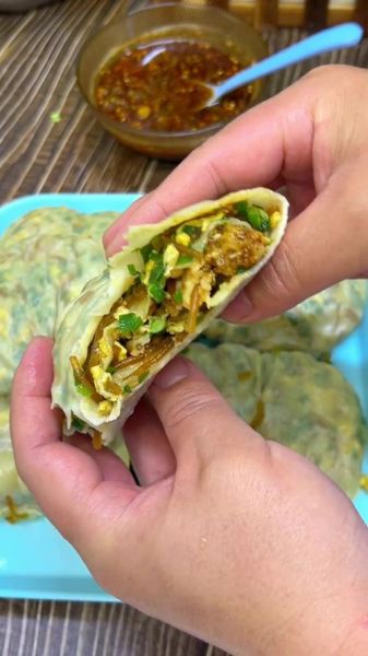 菜卷子怎么和面_菜卷子蒸多久才熟-第2张图片-山城妙识