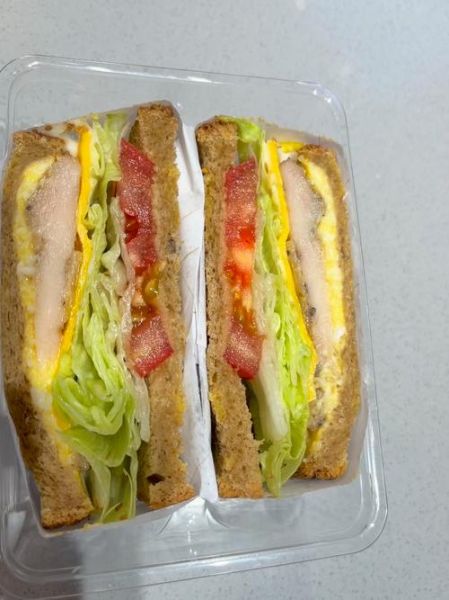 鸡肉三明治热量是多少_减脂能吃吗-第2张图片-山城妙识