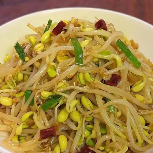 豆芽怎么炒才脆_炒豆芽要不要焯水-第3张图片-山城妙识