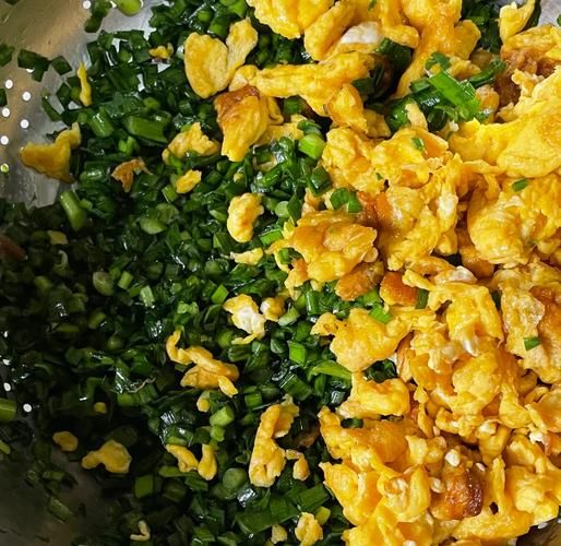 韭菜鸡蛋虾仁饺子馅怎么做_韭菜鸡蛋虾仁饺子馅调馅技巧-第1张图片-山城妙识