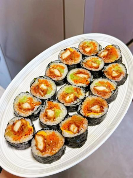 韩国紫菜包饭的做法_紫菜包饭怎么卷才紧-第3张图片-山城妙识