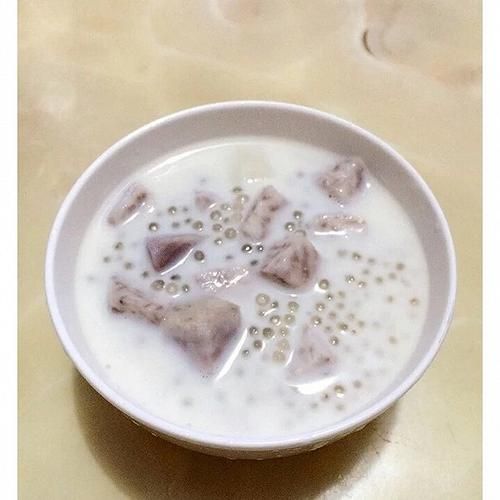 西米芋头糖水怎么做_西米芋头糖水要煮多久-第3张图片-山城妙识