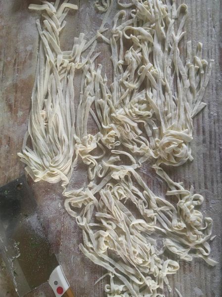 长寿面一根面条怎么做_一根面不断技巧-第3张图片-山城妙识