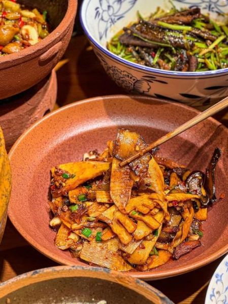 农家土菜有哪些_怎么做最地道-第1张图片-山城妙识 农家土菜有哪些_怎么做最地道-第1张图片-山城妙识